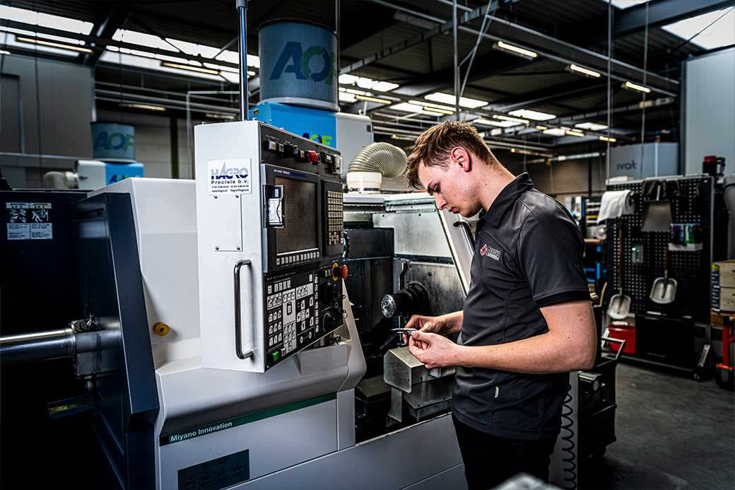 Brans Metaalbewerking | Analyst ICT